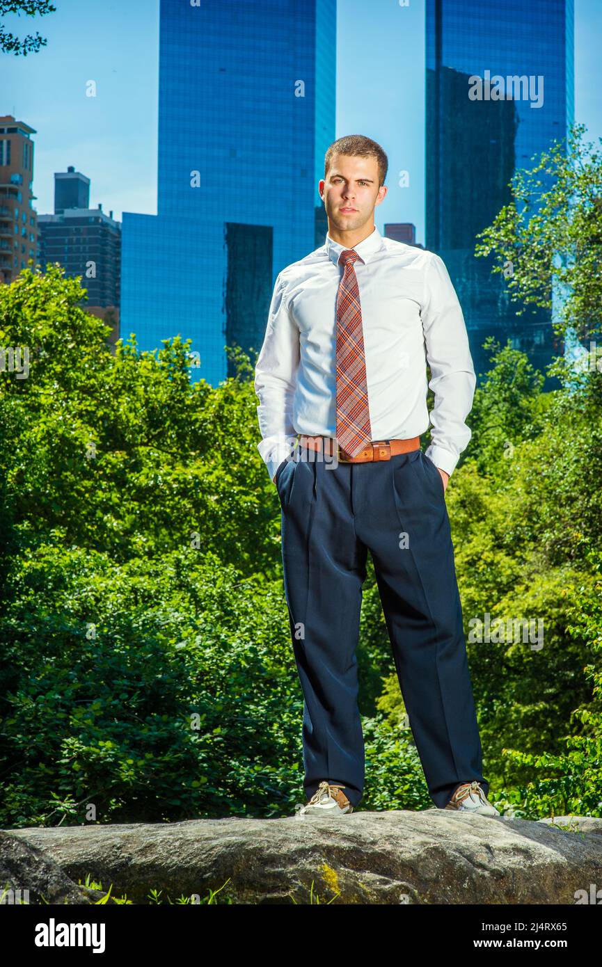 Black guy short sleeves hi-res stock photography and images - Alamy