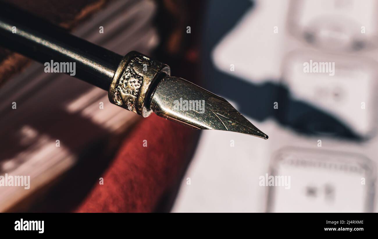 Black tip feather hi-res stock photography and images - Alamy