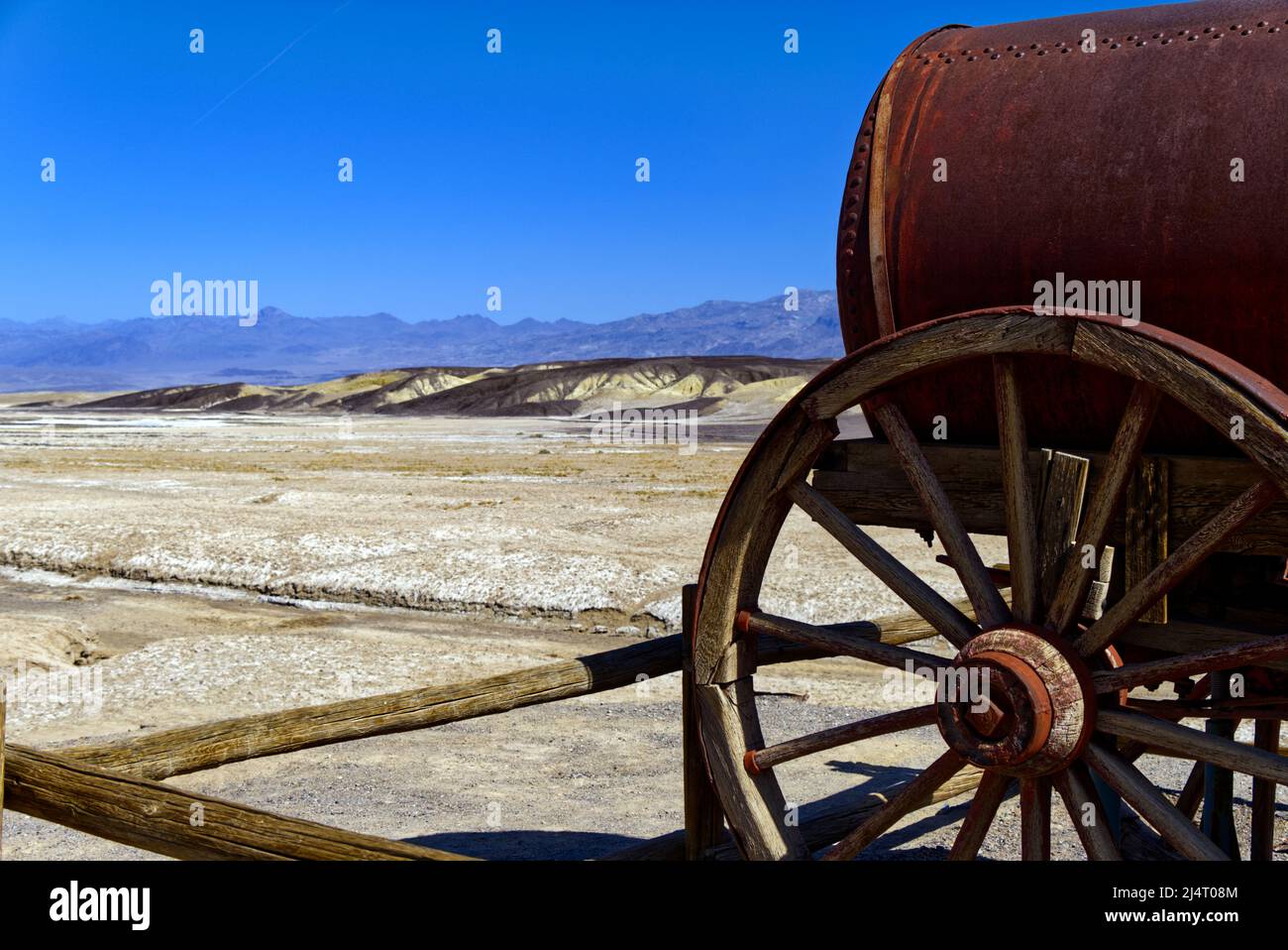 Death Valley Harmony Borax Works Mule Train Wagon Stock Photo - Alamy