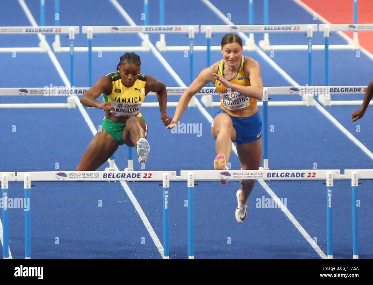 Britany ANDERSON of Jamaique and Anna PLOTITSYNA of Ukraine Heats 60 M ... Britany ANDERSON of Jamaique and Anna PLOTITSYNA of Ukraine Heats 60 M ...