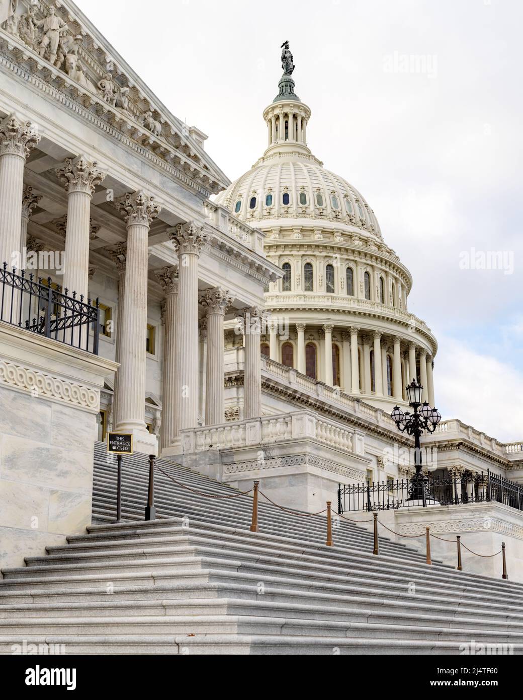Washington dc architecture closeup hi-res stock photography and images ...