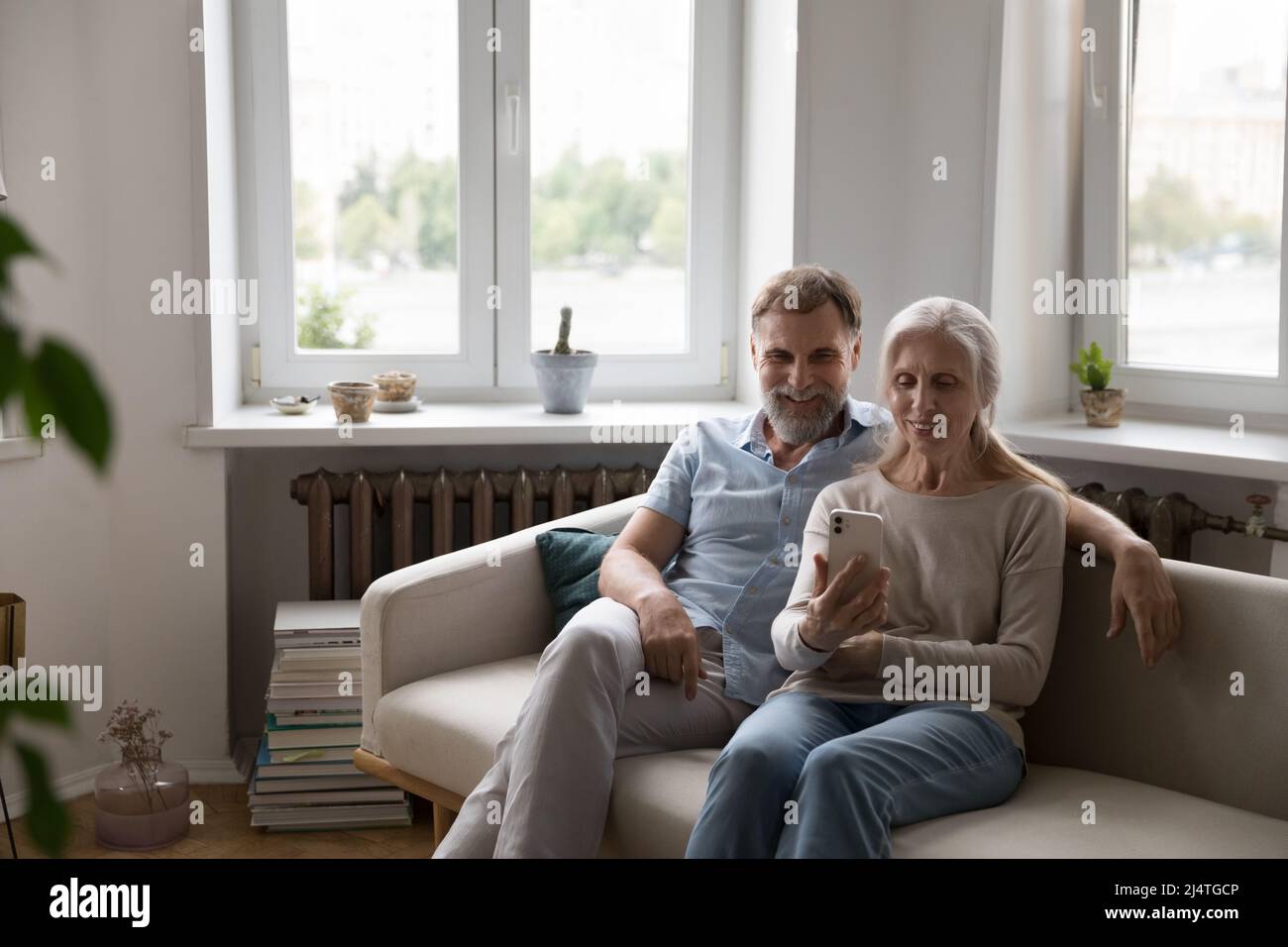 Call remote hi-res stock photography and images - Alamy