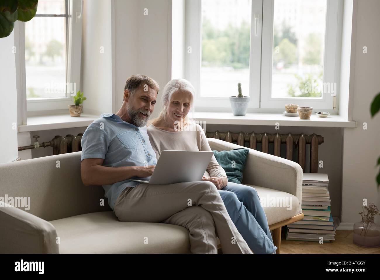 60s internet hi-res stock photography and images - Alamy