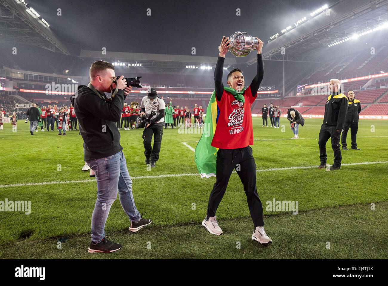 EINDHOVEN, Tribute PSV Players, 17-04-2022. Tribute of PSV Players ...