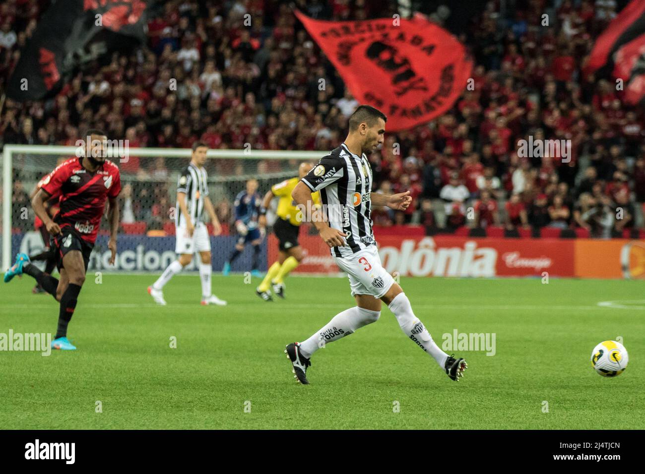 PR - Curitiba - 04/17/2022 - BRAZILIAN A 2022, ATHLETICO PR X ATLETICO ...