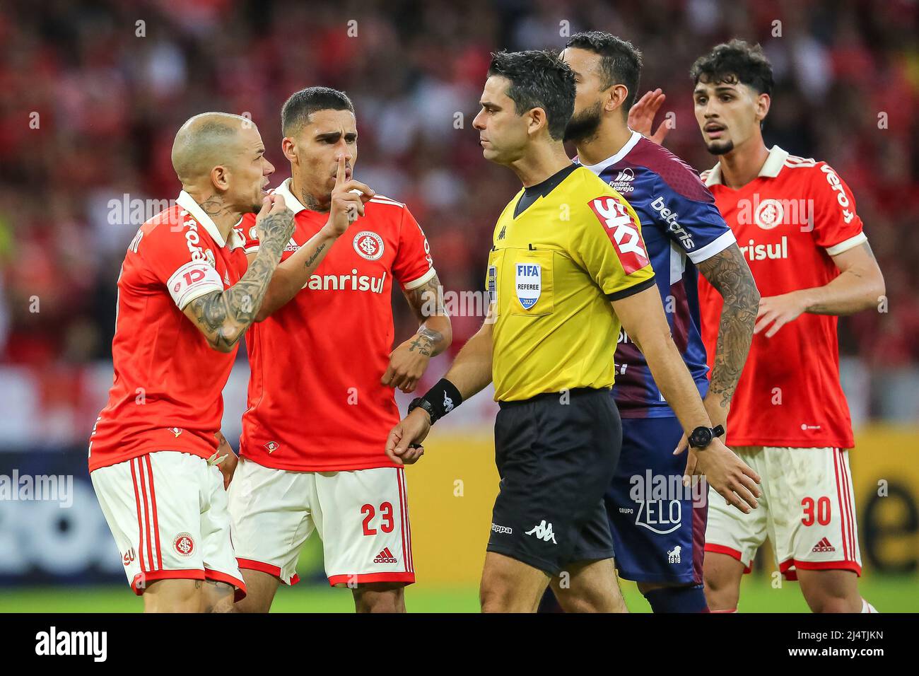 RS - Porto Alegre - 04/17/2022 - BRAZILIAN A 2022, INTERNATIONAL X ...