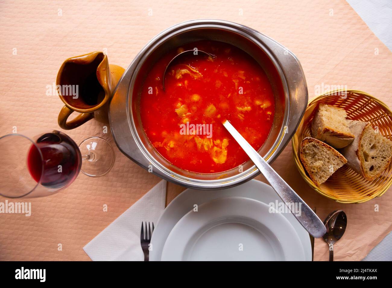 Spanish dish Callos a la Gallega Stock Photo - Alamy