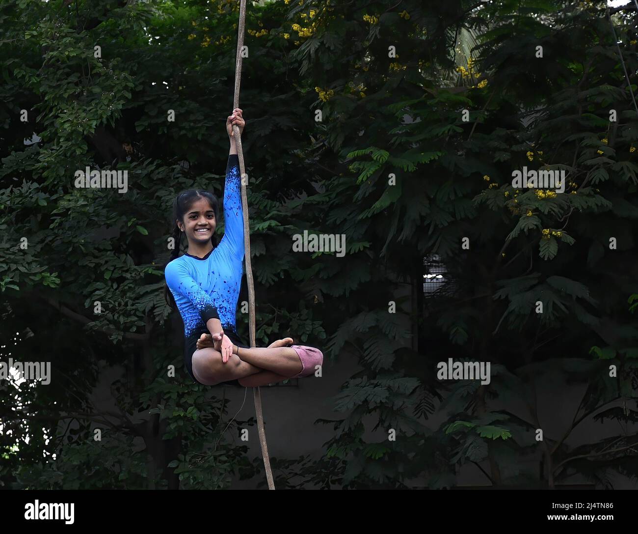 Gymnastic poses hi-res stock photography and images - Alamy