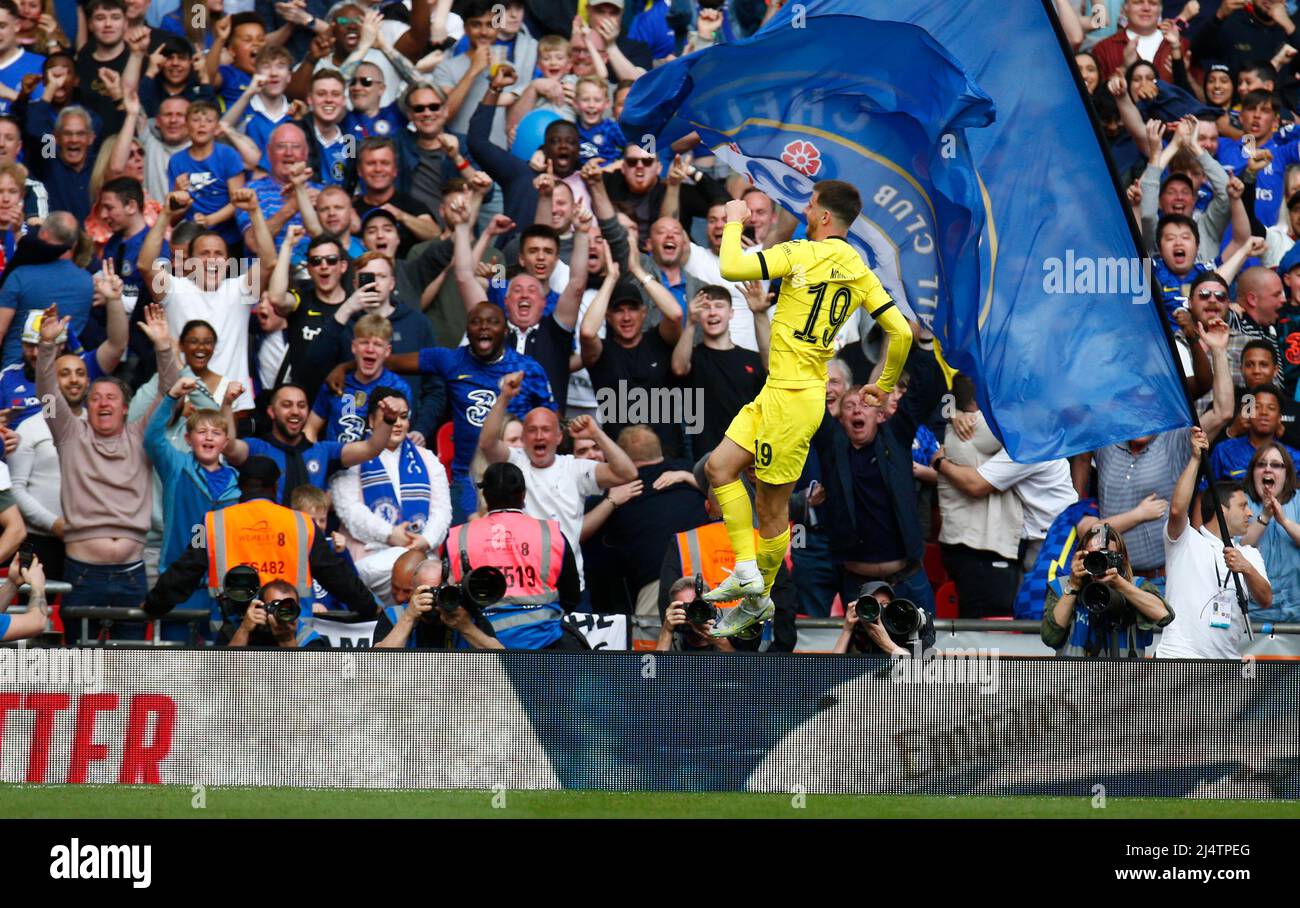 Mason mount goal hi-res stock photography and images - Alamy