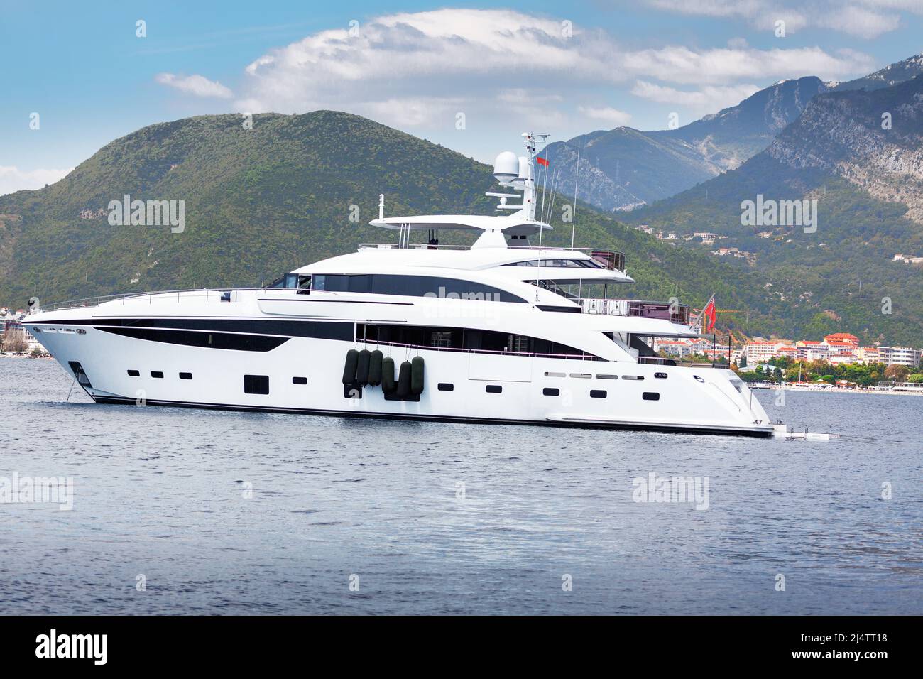luxury white yacht . Super Motor Yacht for Oligarch Stock Photo - Alamy