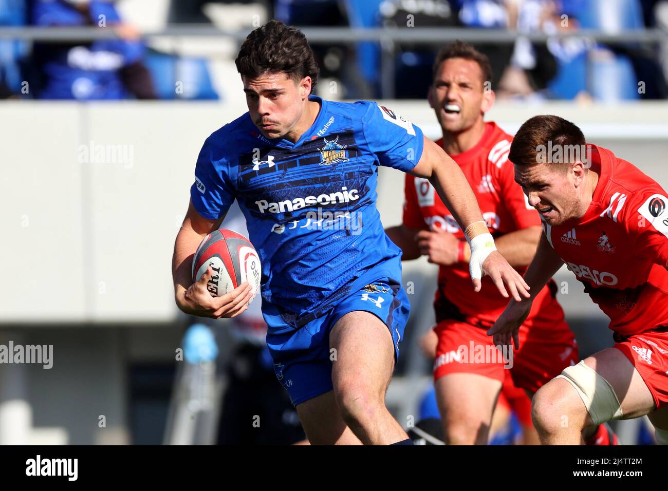 Kumagaya Rugby Stadium, Saitama, Japan. 16th Apr, 2022. Dylan Riley ...