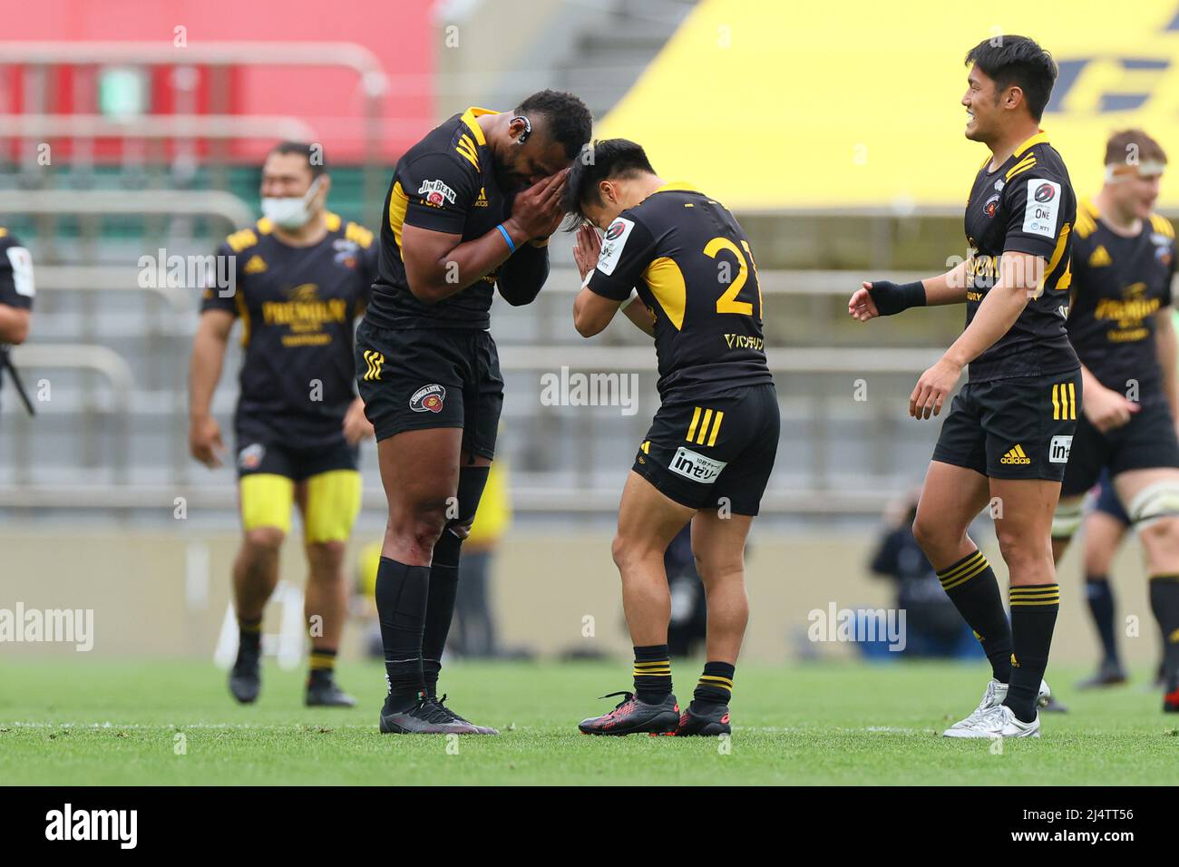 Tokyo, Japan. 17th Apr, 2022. (L - R) Samu Kerevi, Naoto Saito Rugby ...