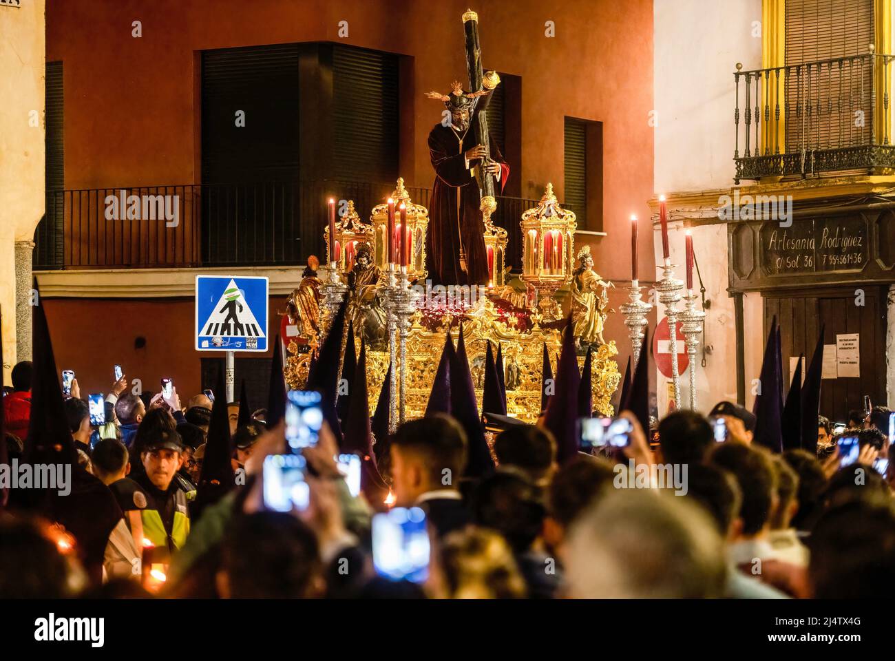 Seville, Spain. 15th Apr, 2022. Gypsy brotherhood Penitents (Hermandad ...
