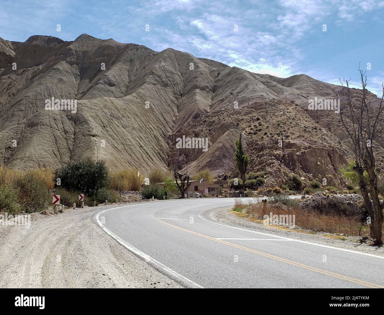 Desert winding mountain road hi-res stock photography and images - Alamy