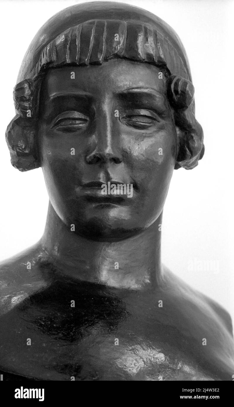 Classic bronze sculpture of a female head by artist Gaston Lachaise ...