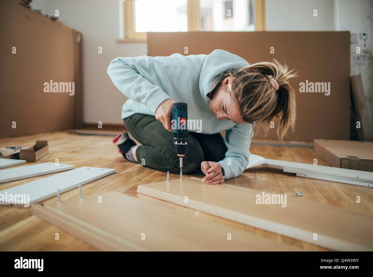 Assembling fittings hi-res stock photography and images - Alamy