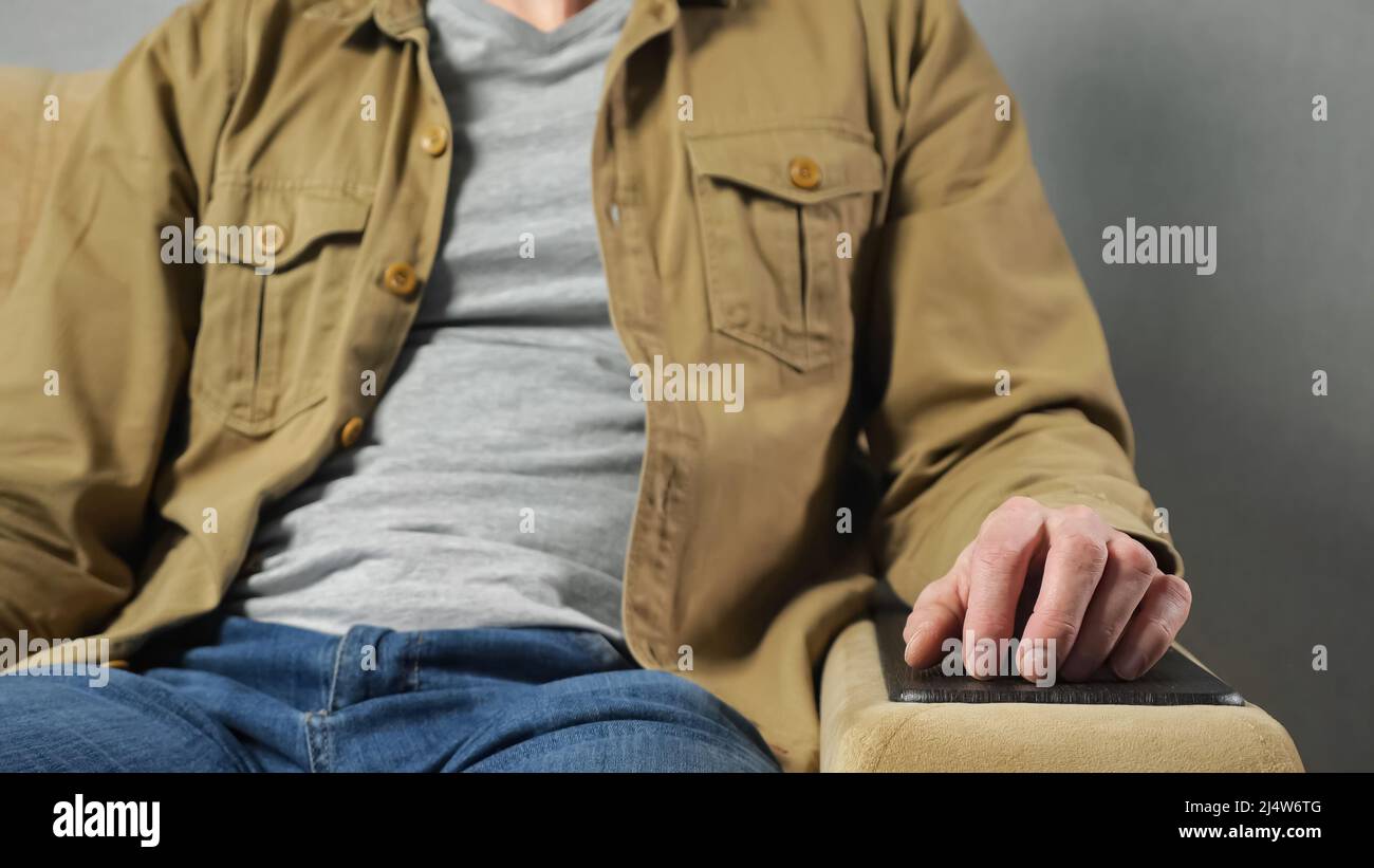 Tapping fingers frustration hi-res stock photography and images - Alamy