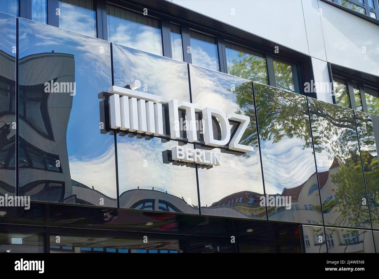 Itdz logo hi-res stock photography and images - Alamy