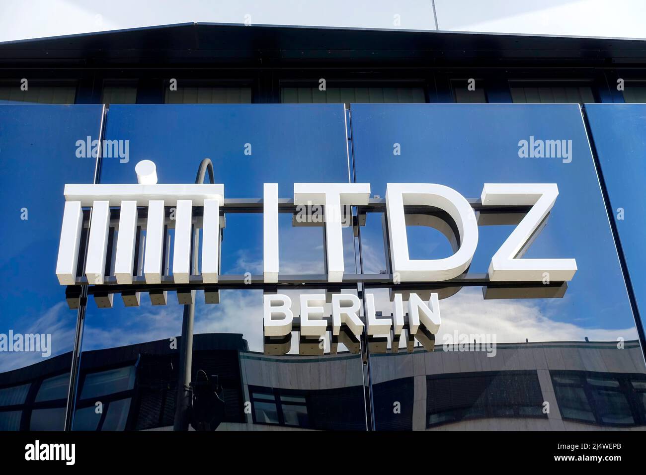 Itdz logo hi-res stock photography and images - Alamy