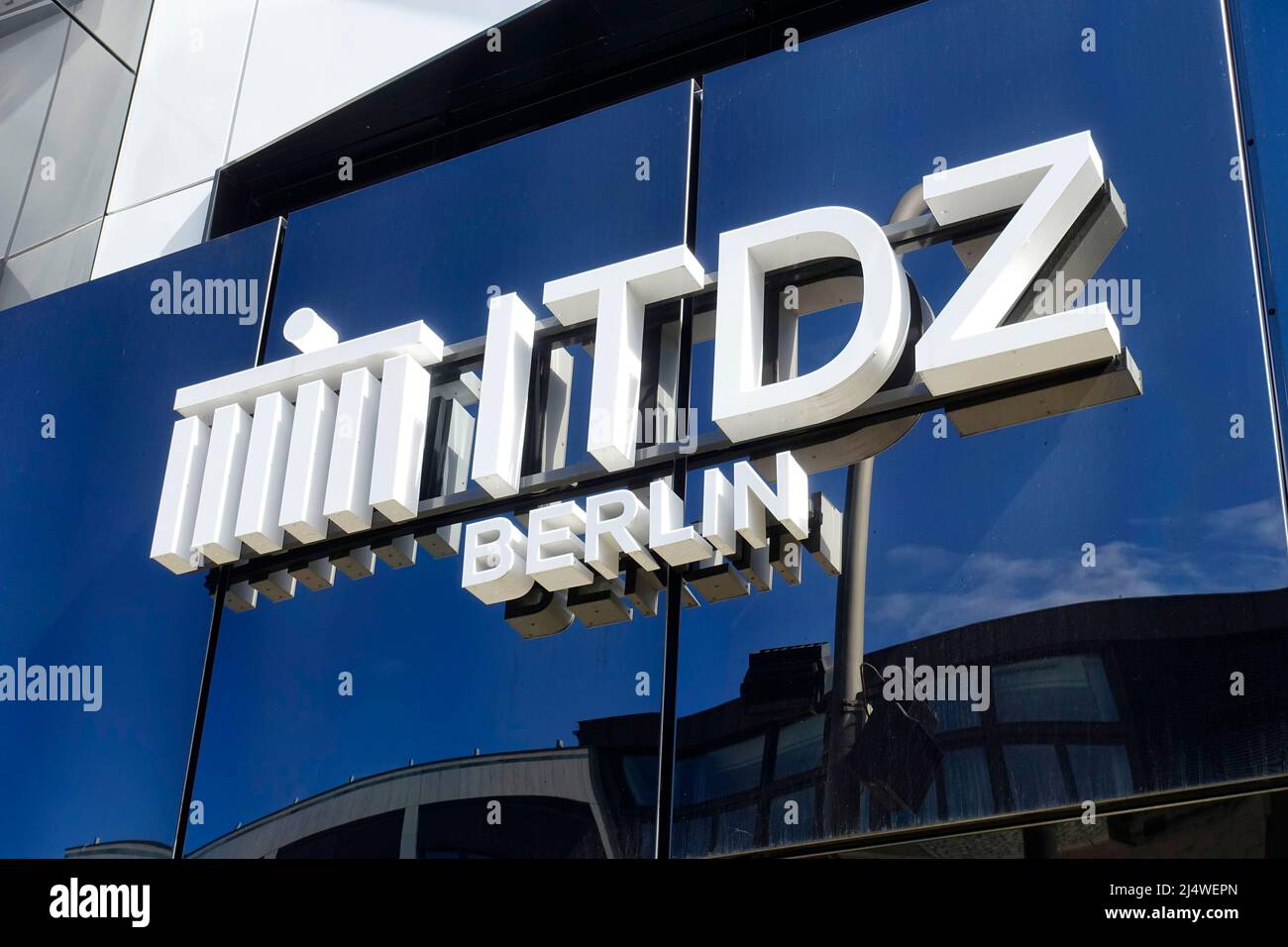 Itdz logo hi-res stock photography and images - Alamy