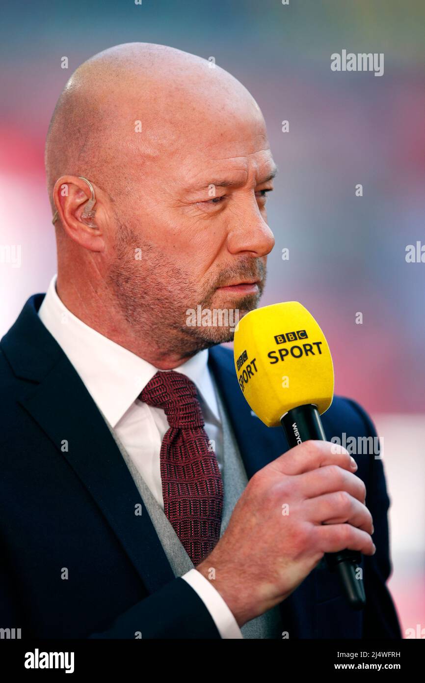 Bbc commentator pundit hi-res stock photography and images - Alamy