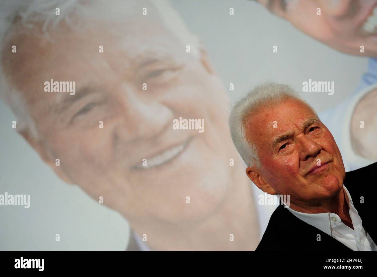 21 teams hi-res stock photography and images - Alamy