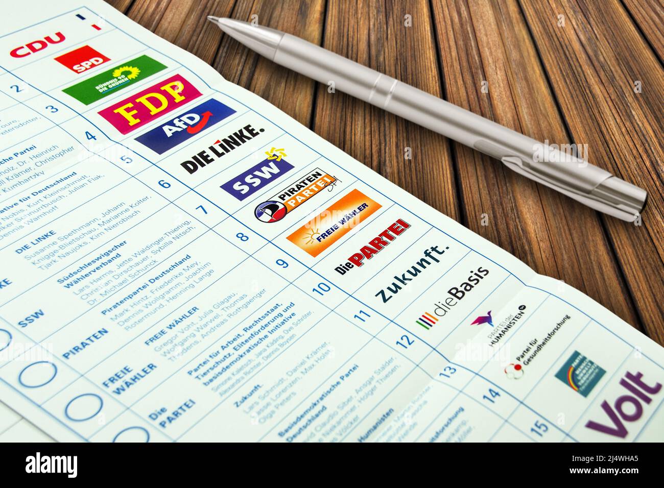 2022 political elections hi-res stock photography and images - Alamy