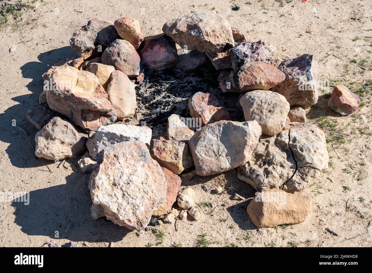 Stone outdoor fire pit hi-res stock photography and images - Alamy