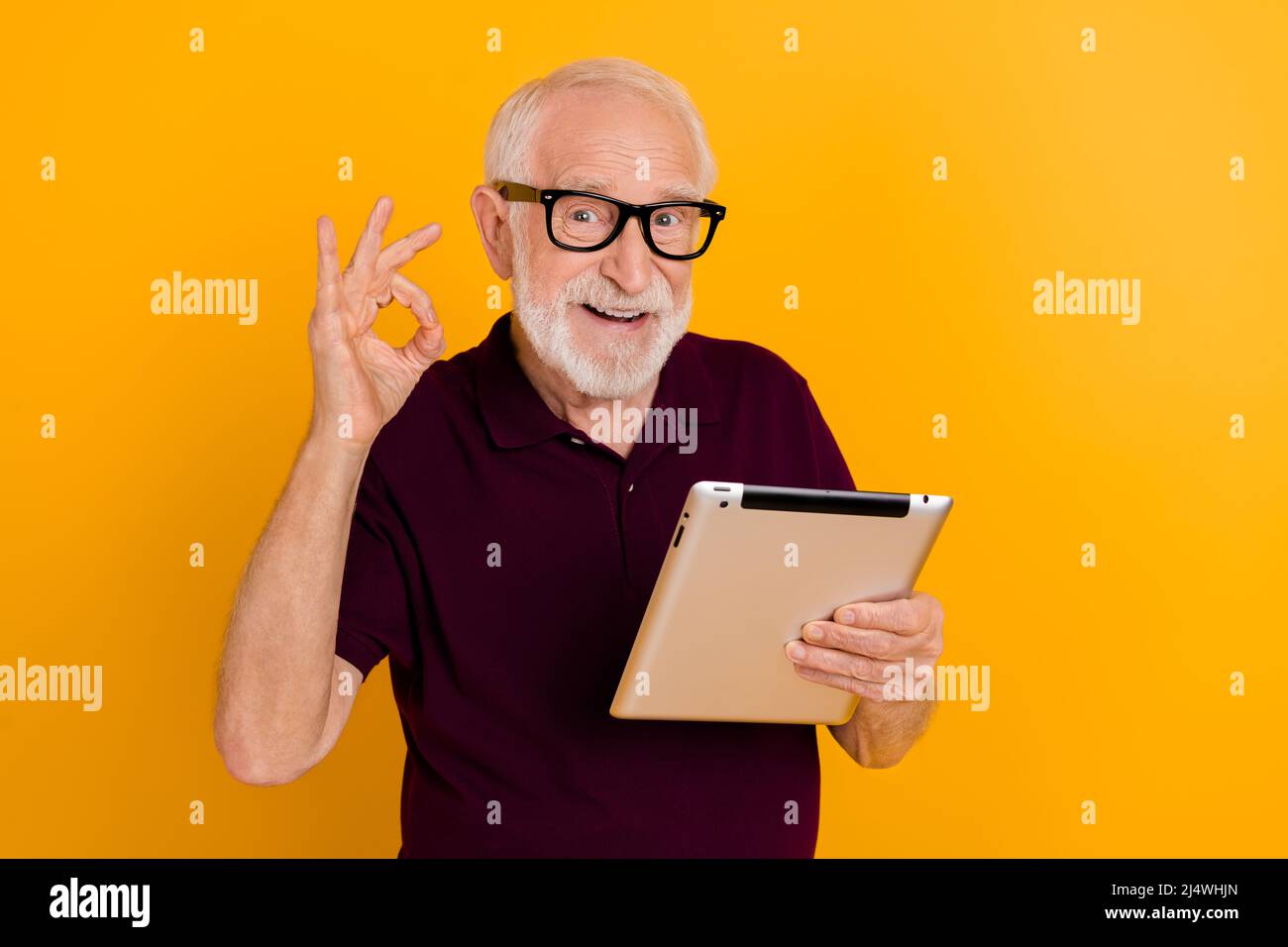 Photo of cheerful mature man show fingers okey symbol approve good ...