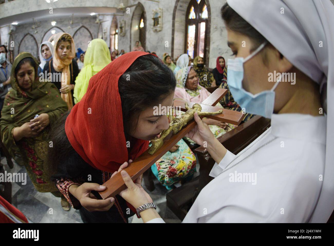 (4/15/2022) Pakistani Christian devotees take part in a prayer mass at ...