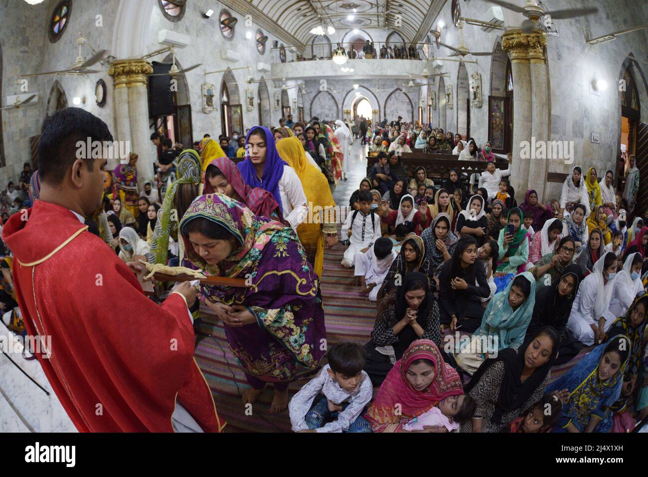 (4/15/2022) Pakistani Christian devotees take part in a prayer mass at ...
