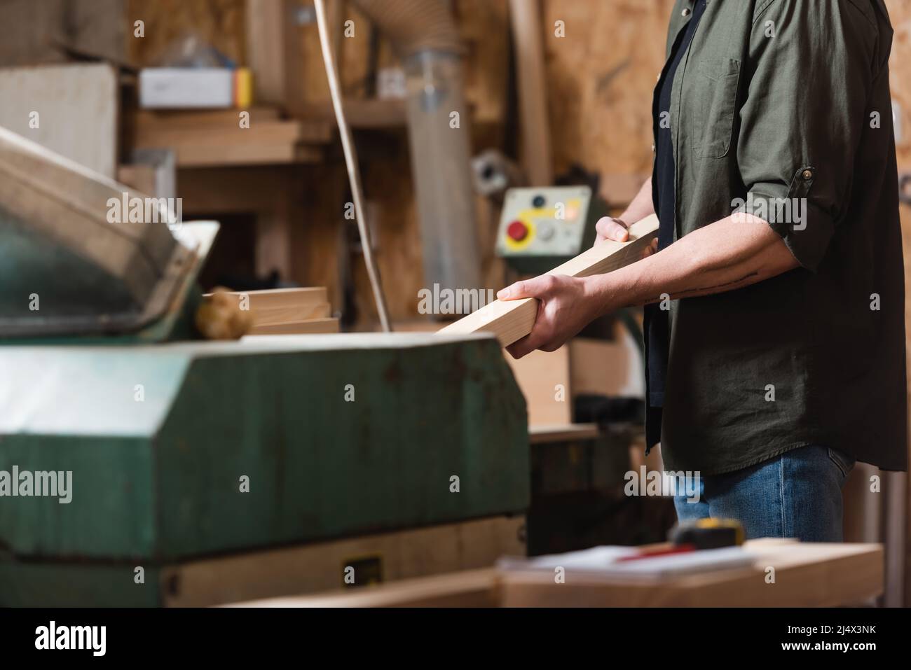 Planer thicknesser hi-res stock photography and images - Alamy