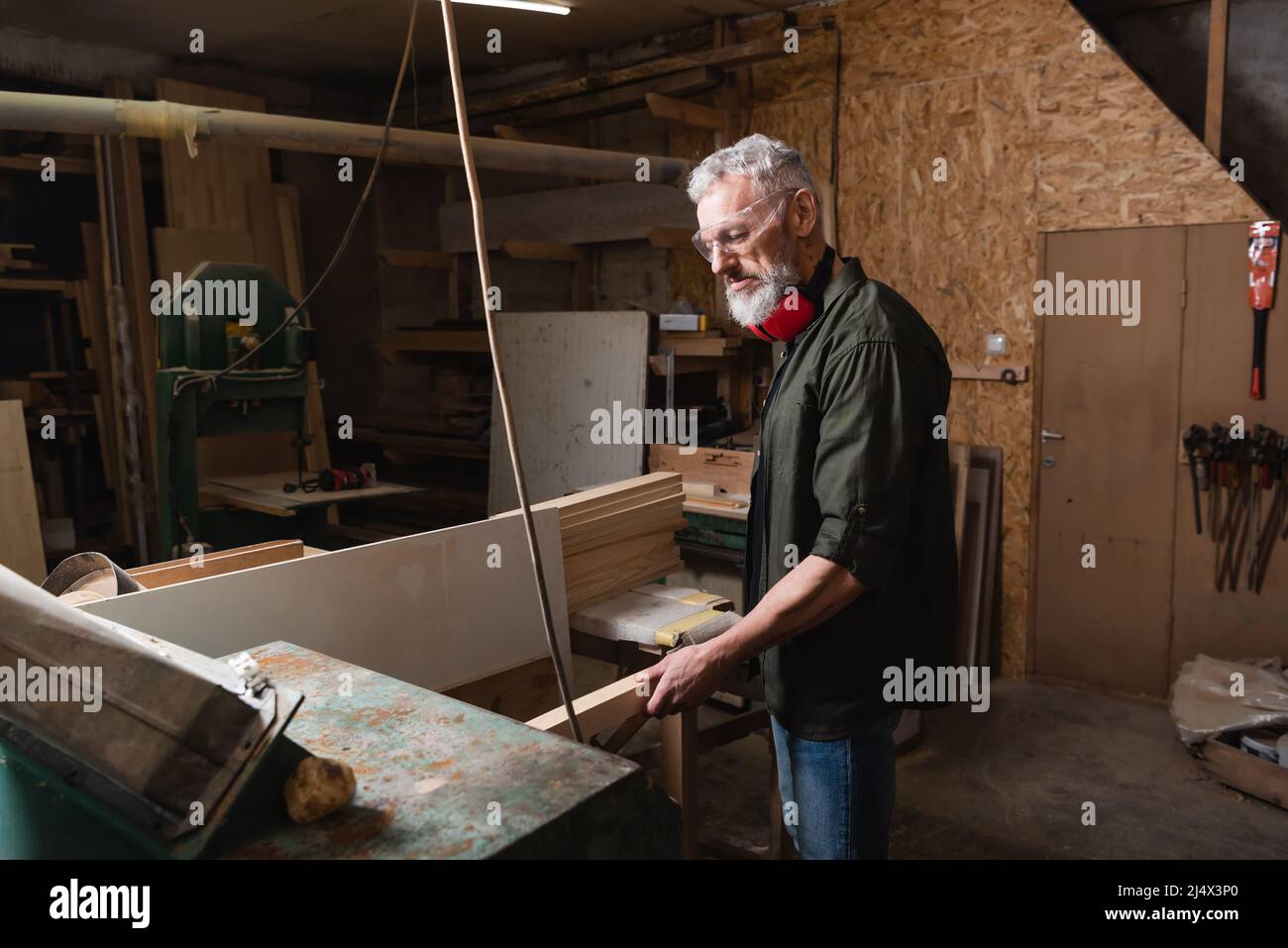 Planer thicknesser hi-res stock photography and images - Alamy