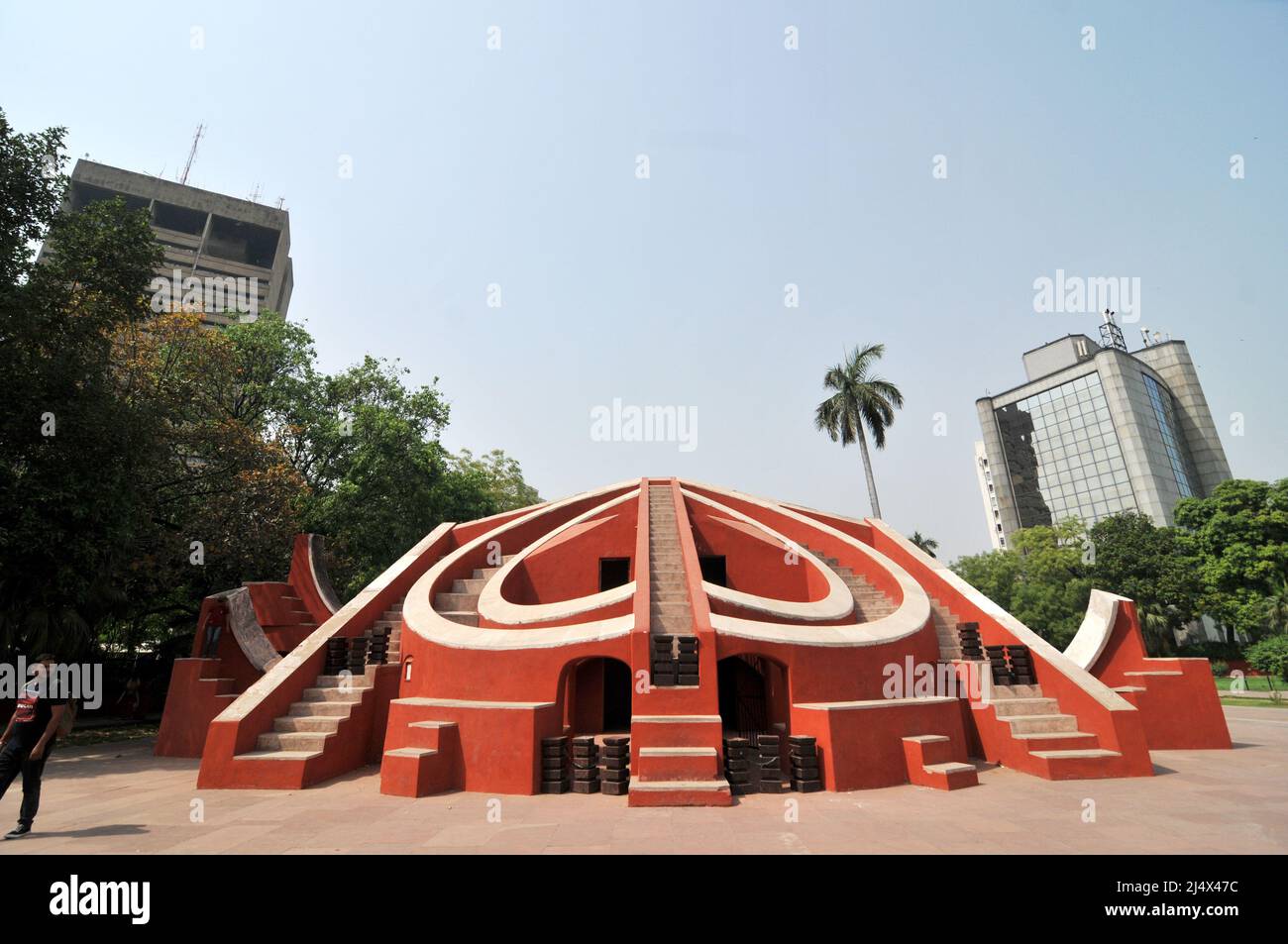 New Delhi, India. 18th Apr, 2022. People visit the Historic Building ...