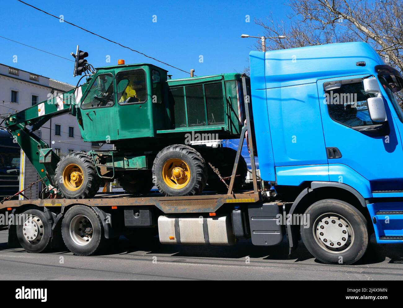 Frot end loader hi-res stock photography and images - Alamy