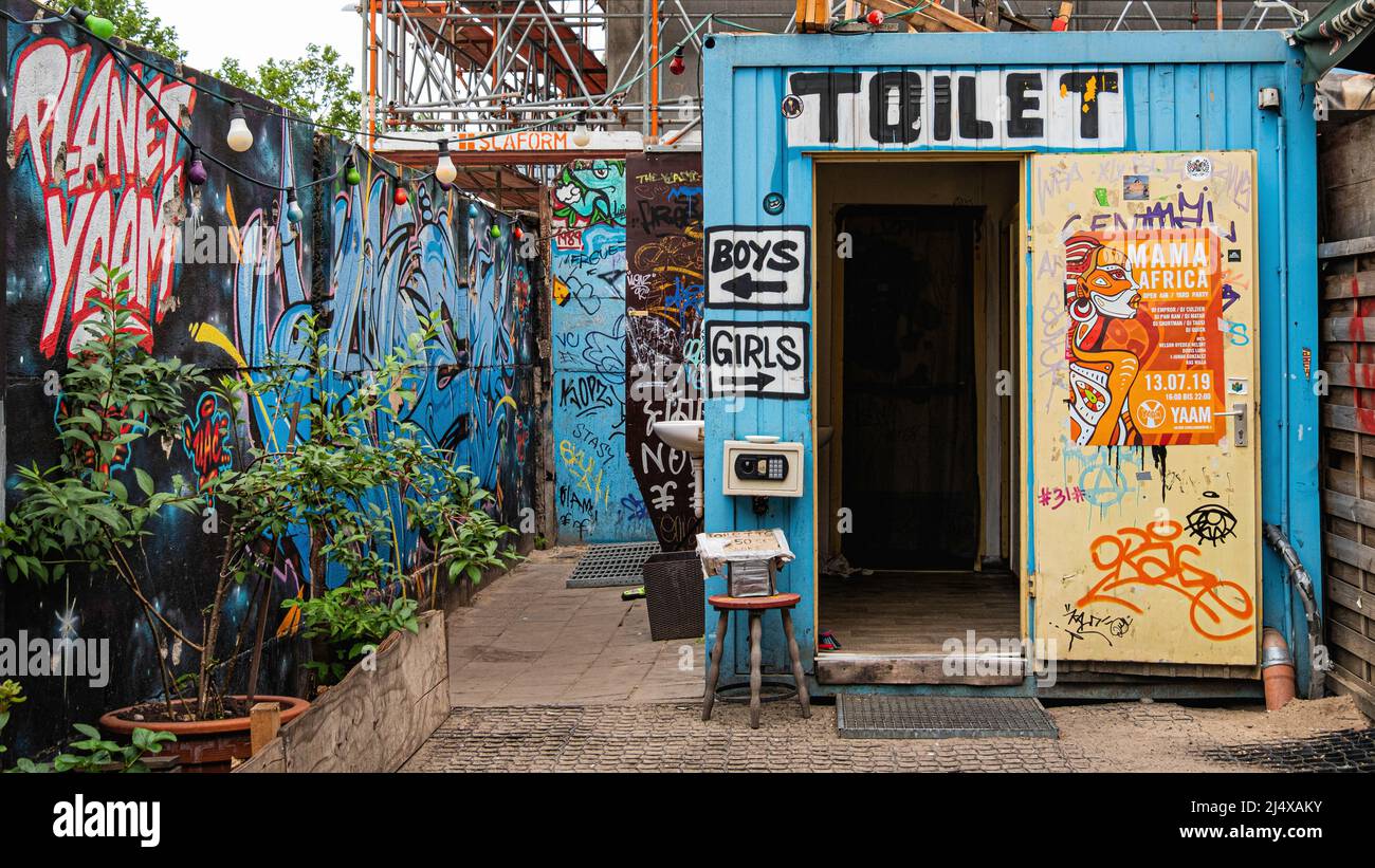 Toilets at YAAM Young African Art Market at Stralauer Platz ...