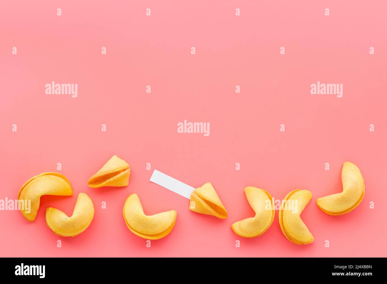Fortune cookies blank label hi-res stock photography and images - Alamy