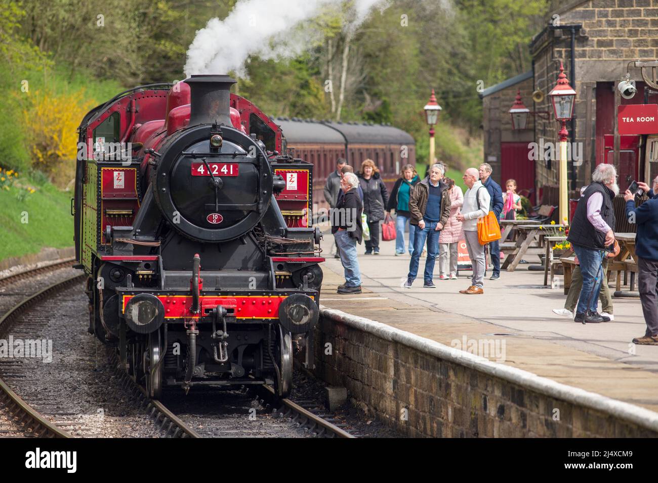 Oxenhope railway station on the KWVR is a unique 5 mile branch line ...