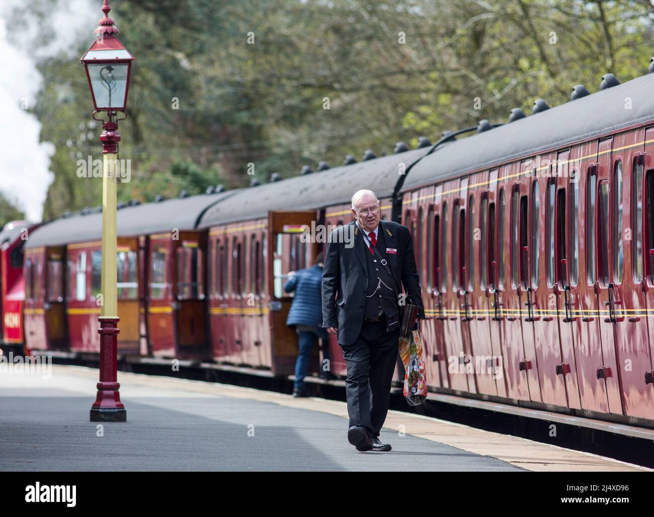 Oxenhope railway station on the KWVR is a unique 5 mile branch line ...