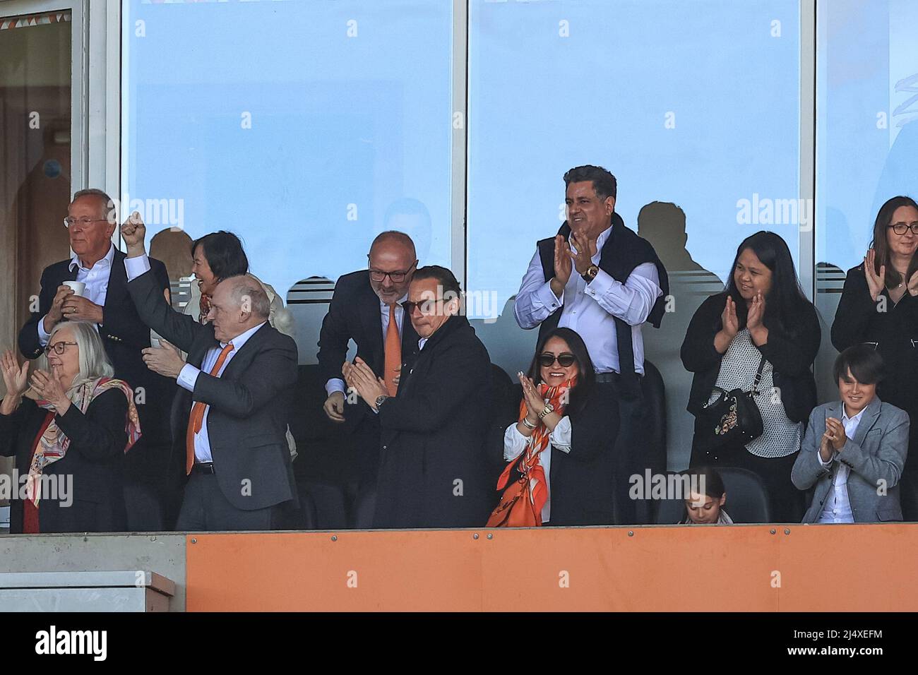 Simon Sadler owner of Blackpool celebrates Jake Beesley #28 of ...