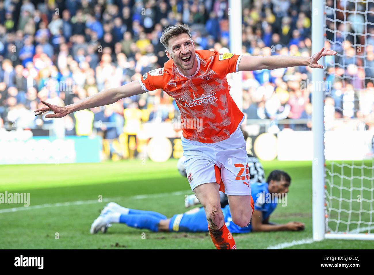 Jake Beesley #28 of Blackpool celebrates his goal to make it 1-0 Stock ...