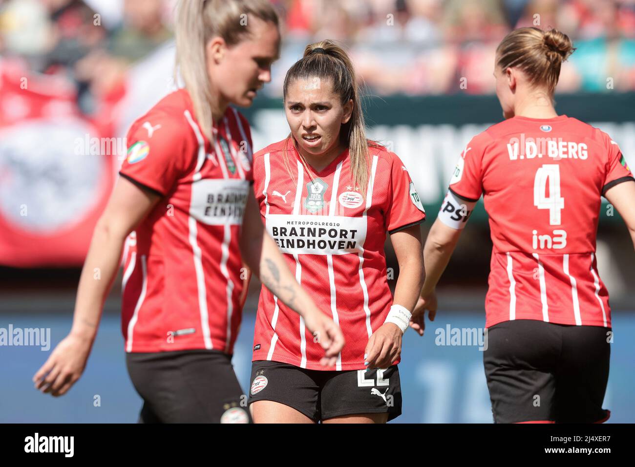 NIJMEGEN - Anika Rodriguez of PSV women, Mandy van den Berg of PSV ...