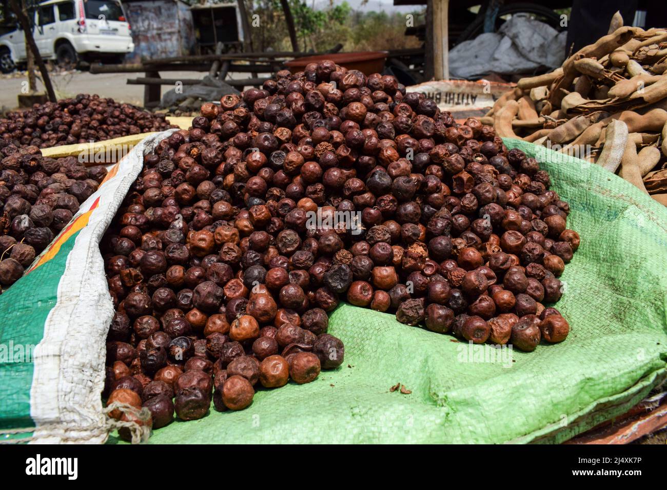 Jungle fruit hi-res stock photography and images - Alamy