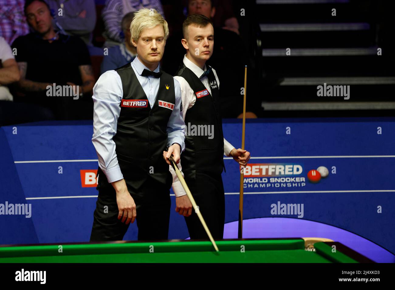 Ashley hugill snooker hi-res stock photography and images - Alamy