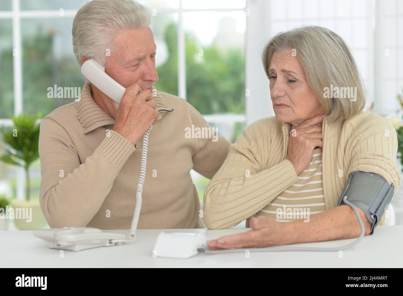 Older adult blood pressure hi-res stock photography and images - Alamy