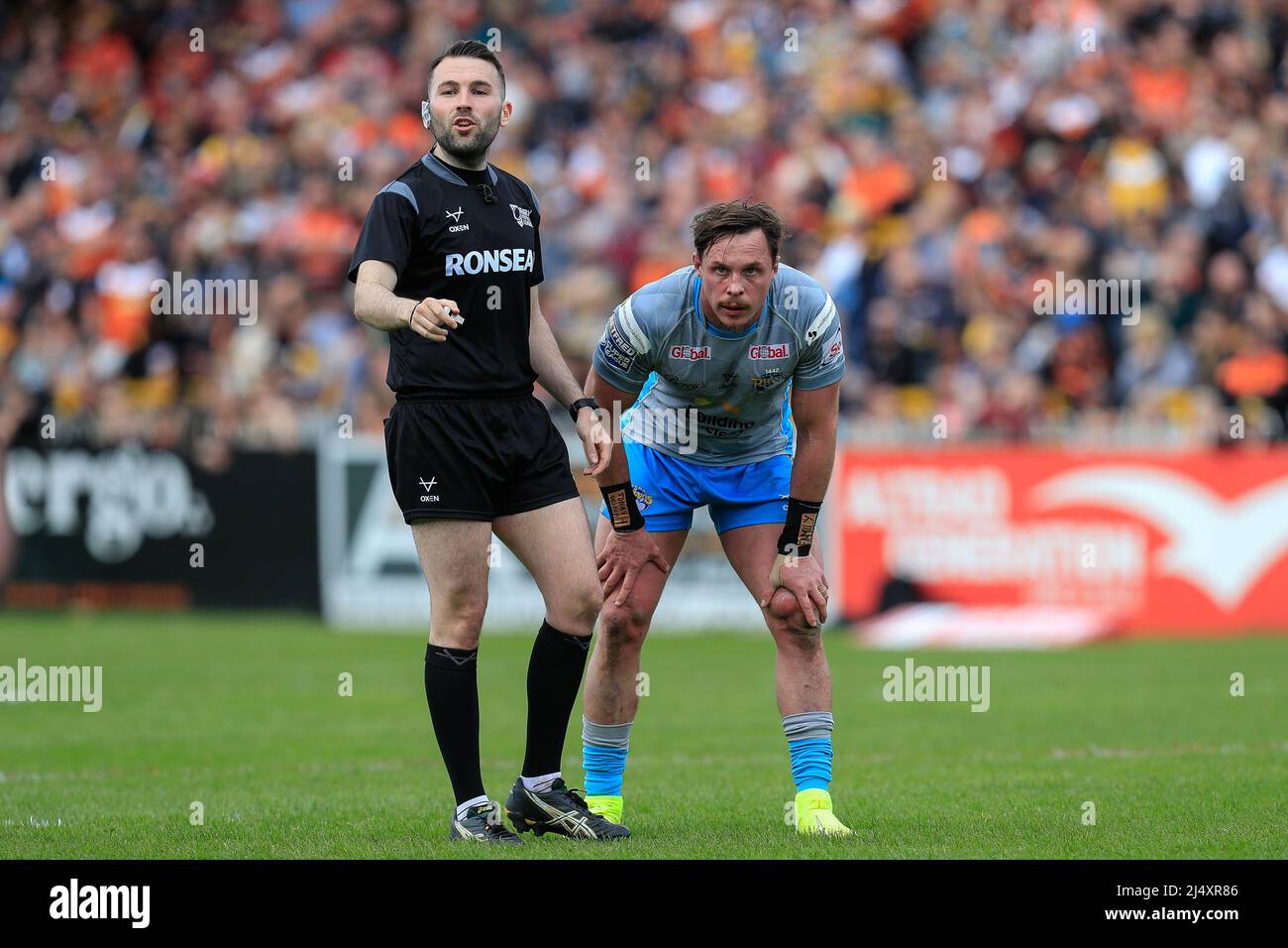 Referee liam hi-res stock photography and images - Alamy