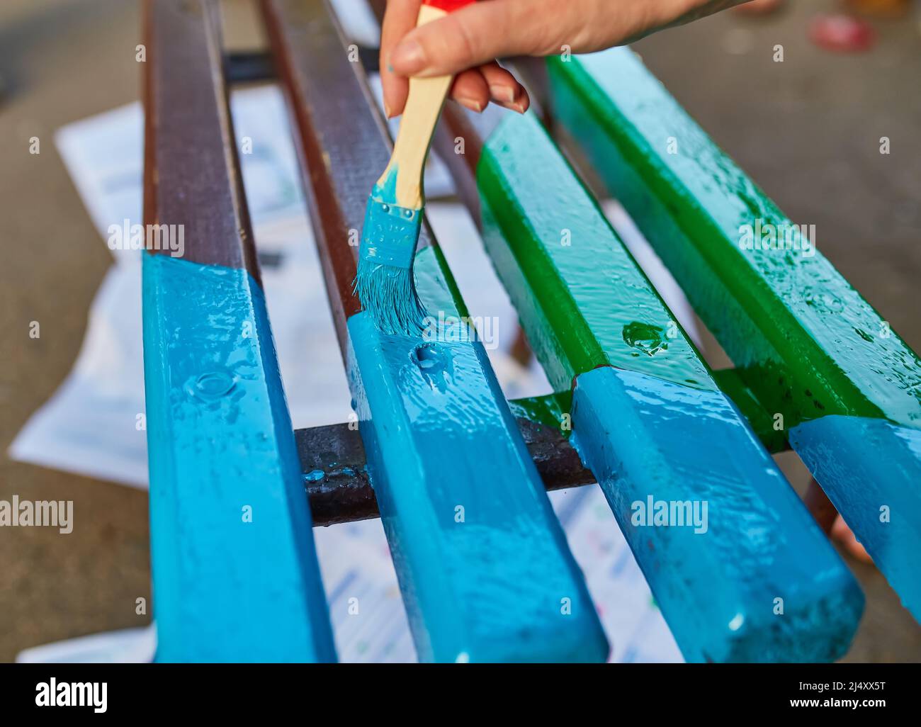 Paint brush on work bench hi-res stock photography and images - Alamy