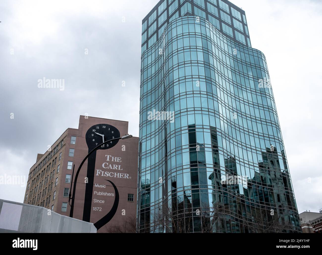 mix of modern and traditional buildings in East Village Manhattan Stock ...
