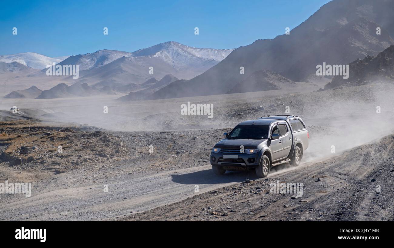 Dusty pickup truck hi-res stock photography and images - Alamy