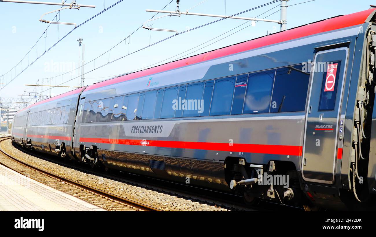 Frecciargento train hi-res stock photography and images - Alamy